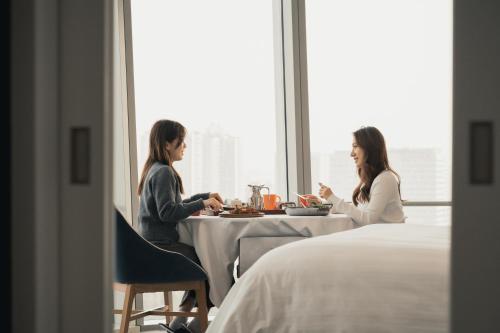 JEN Beijing by Shangri-La - Beijing, China - Updated 2026: Hotel prices ...