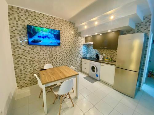 Liwia Beautiful Apartment In The First Oceanline In Los Cristianos. - Los Cristianos