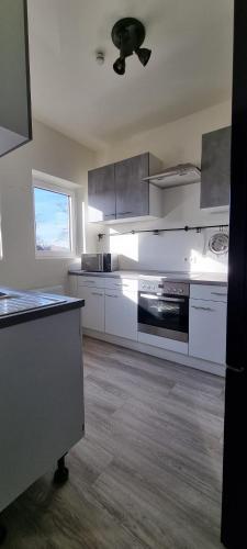 Zweibettzimmer "Grau" In Zentraler Lage - Brême