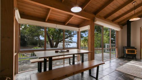 Lakeview Treehouse - Scenic Metung Retreat - Metung
