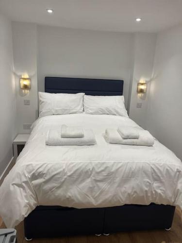 Novanik Studio Apartment - Milton Keynes