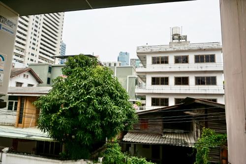 Hip & Funky Sathon15 Apartment Close To Bts St Louis - Bangkok
