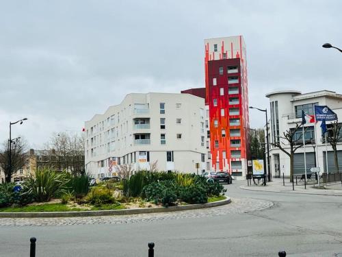 Apt Des Artistes, 3 Min A Pied Gare Et Centre - Valenciennes