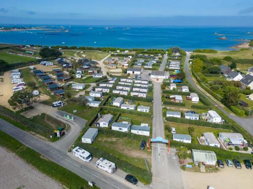 Mobil Home Xxl 4 Chambres - Camping La Pointe De Roscoff - Roscoff