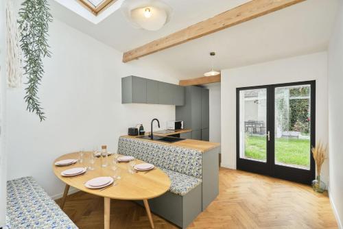 Charmante Maison 3 Chambres Avec Jardin. - Lille