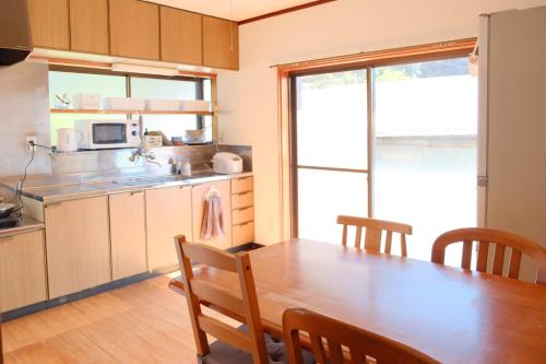 四万十川傍にある日本家屋まるごと「貸切宿　ほとり」 - 土佐清水市