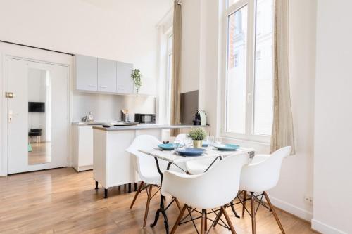 Functional Flat Close To The Station - Lille