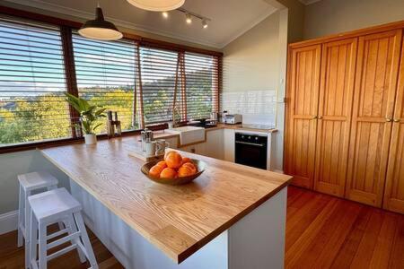 Cosy Launceston Spa Cottage W Fire Pit And Bbq - Launceston