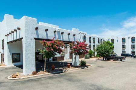Vistas 201- Modern Sierra Vista 1bd Great Location - Sierra Vista, AZ
