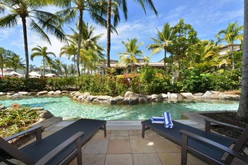 Resort-style Swim Out - A True Tropical Oasis - Port Douglas