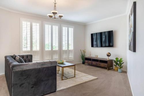 'The Moondah Manor' A Poolside Family Retreat - Mornington