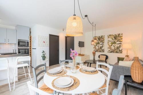 Charming Apartment With Parking And Balcony. - Marcq-en-Barœul