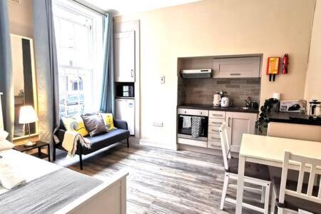 Cosy Central Studio Off Oconnell Fast Wifi - Dublin