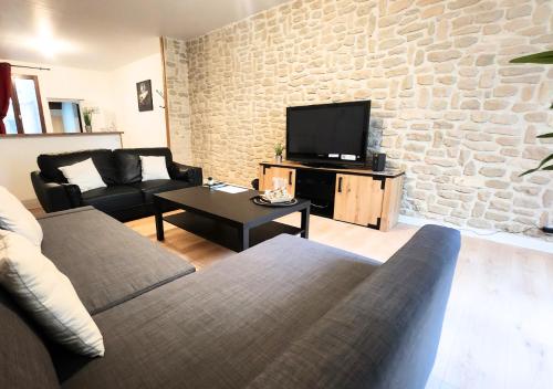 "Colbert Triplex" 3 Chambres - Balcon - Patio - Cathedrale - Tours