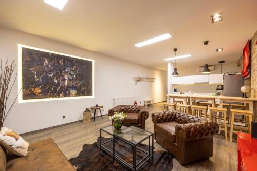 Deluxe Central Elizabeth Residence W/ 4bedrm, 2bathrm, 1lvngrm - Budapest