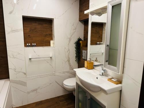 Luxury Oasis In Absolute Center Of Sofia - Sofya