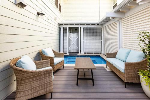 Breakers 204 Inn At Old Beach - Virginia Beach, VA