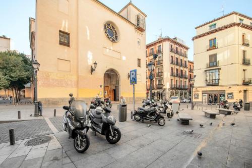 Coqueto Atico (1b+1b) Malasana City Centre - Madrid