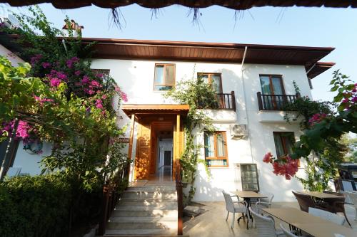 Akyaka Nehir Butik Otel - Akyaka