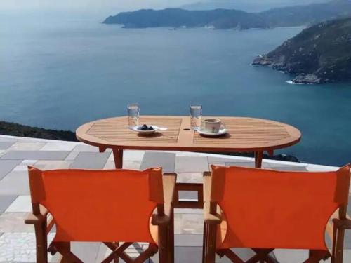 Aegean Blue Luxury Room With Pool - Эвбея
