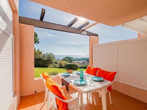 Apartment Les Coteaux De La Nartelle-3 By Interhome - Sainte-Maxime