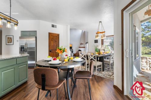 Pueblo Moon W Pool - An Irvie Home - Rio Rancho, NM