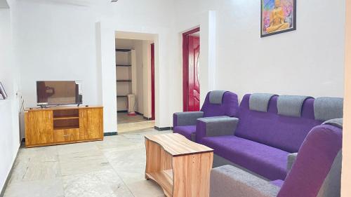 White House - 2bhk - Esha Apartment - Coimbatore