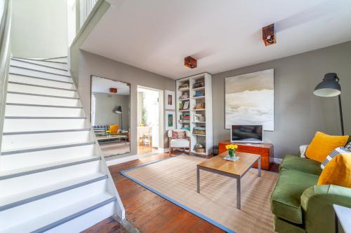 Beautiful Loft Style Apartment - Camden, AR