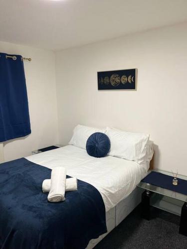 Salford Central 2-bed Bliss - Near Uni & Shopping - Manchester