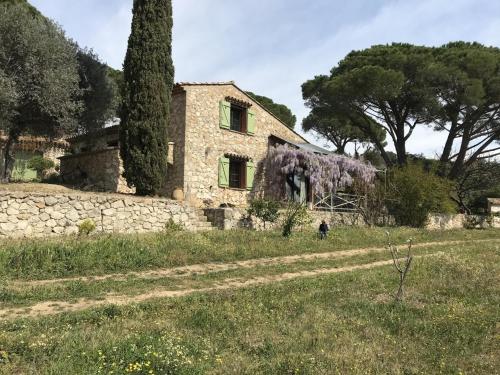 Gamate Deals & Reviews, plan-de-la-tour | LateRooms.com