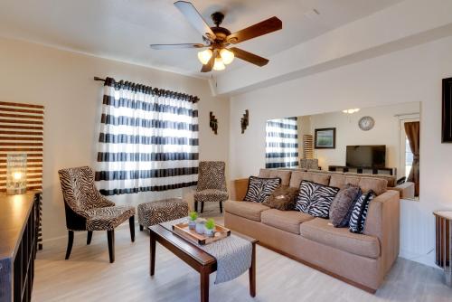 Near Airport & Dtwn: Breezy Fresno Home! - Clovis, CA