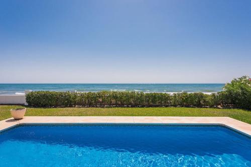 1100 Marbella Beachfront first line Deals & Reviews, marbella ...