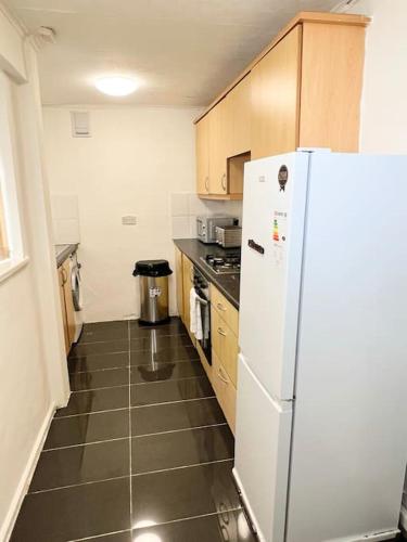 Cozy 3br Urban Oasis In The City Hub - Mánchester