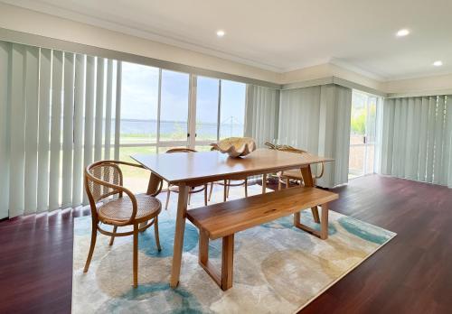 The Swan Lakehouse - Buff Point - City of Lake Macquarie