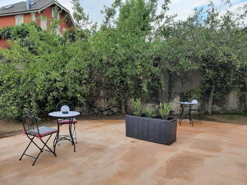 Chambre Privee Au Pied Des Vosges Entree Et Terrasse Privatives, Proche Gare Et Centre-ville - Remiremont