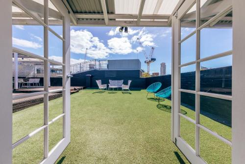 Gaslight Inn - Adults Only, Sydney | Best deals | lastminute IE