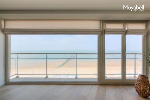 4e Verdiep Appartement Met Zeezicht In Knokke Voor Max 7 Personen - Brujas