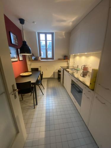 Apartments By Dasbreitehotel - Basel