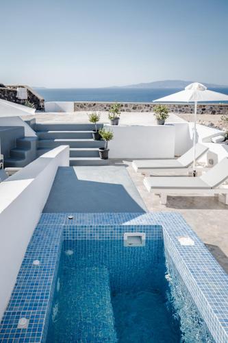 Captain John Apartments - Oia Center - Oia