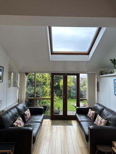Peaceful Family Retreat Near Gloucester Road - Bristol