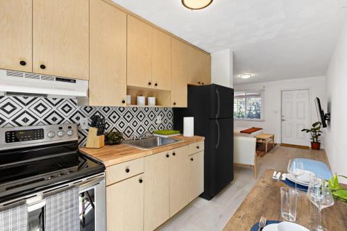 Lovely Rental Unit With Free Parking On Premises - Fort Lauderdale, FL
