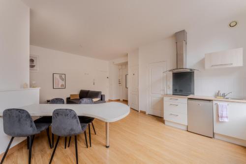 La Bulle Arrageoise - Grand Place - Spacieux - Lumineux - Lit King Size - Wifi - Parking - Arras