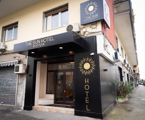 THE SUN HOTEL BOUTIQUE NAPOLI, Naples | Best deals | lastminute.com