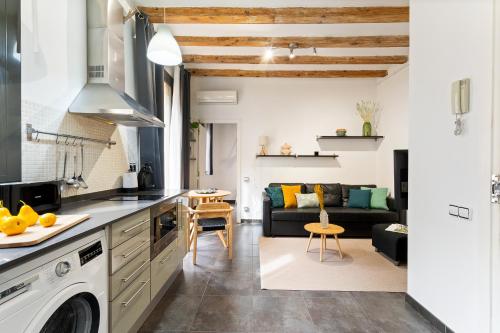 Lodging Apartments Almirall Beach 22 - La Barceloneta
