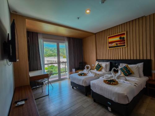 11 Best Hotels in Lombok, Indonesia