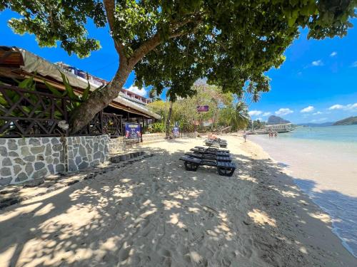 10 Best Beach Resorts Near Corong Corong Beach, Philippines | Trip101
