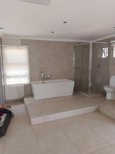 Vaal Ultimate-Sky - Vanderbijlpark, South Africa - Updated 2026: Prices ...