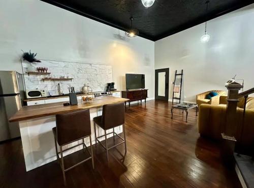 The Mercantile On The Katy Trail - Hermann, MO