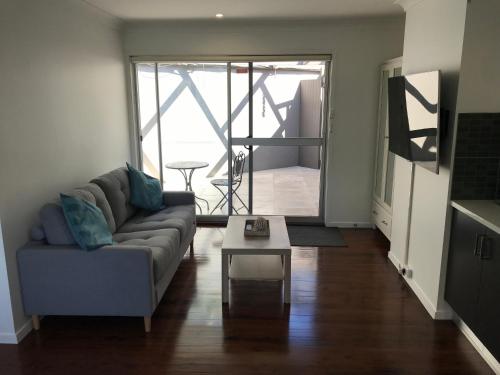 Tranquil & Luxurious Retreat In Grays Point - Sutherland
