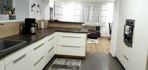 3-zimmer- Wohnung In Traun, Nahe Linz Und Wels - Traun